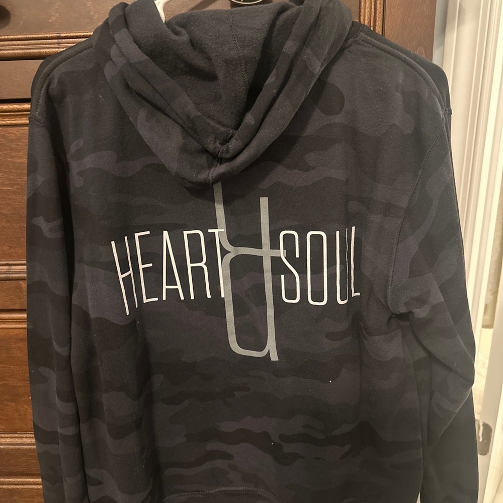 Eric Church Official Merchandise Small Hoodie Sweatsh… - Gem